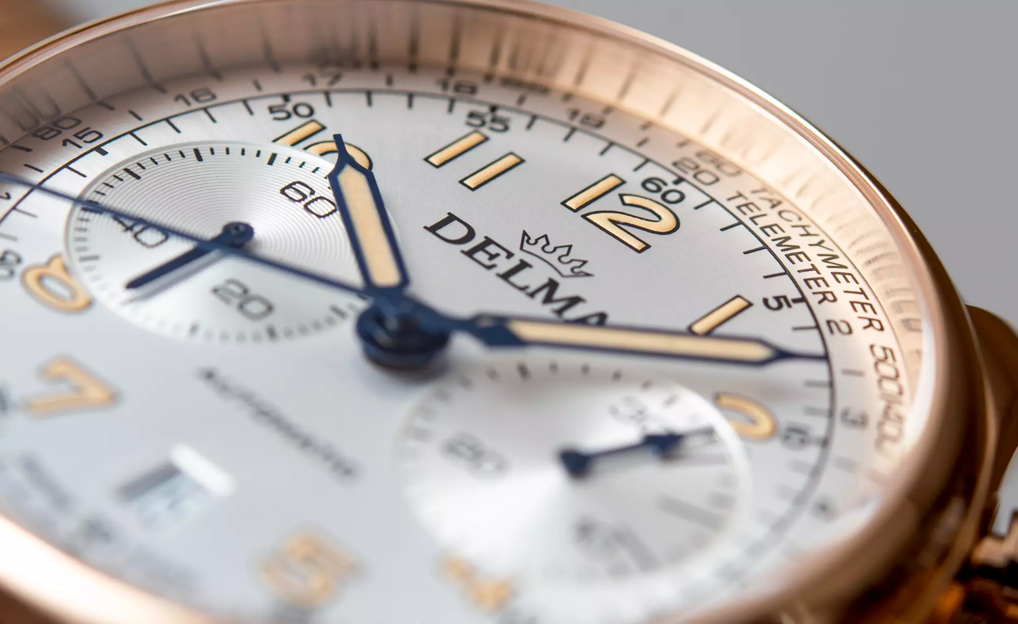 Караңыз: Delma Heritage Chronograph 4157_7