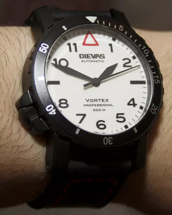Dievas Vortex Professional Watch Review 4217_1