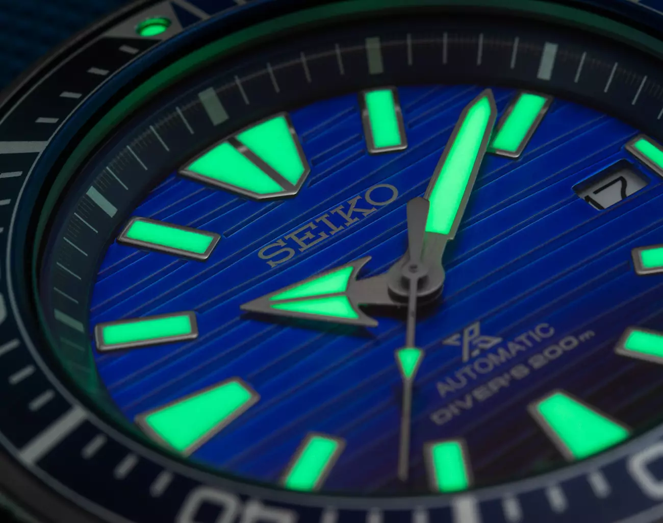 Seiko Prospex SRPC93 'Save The Ocean' Samurai Dive Watch Огляд світлового циферблата