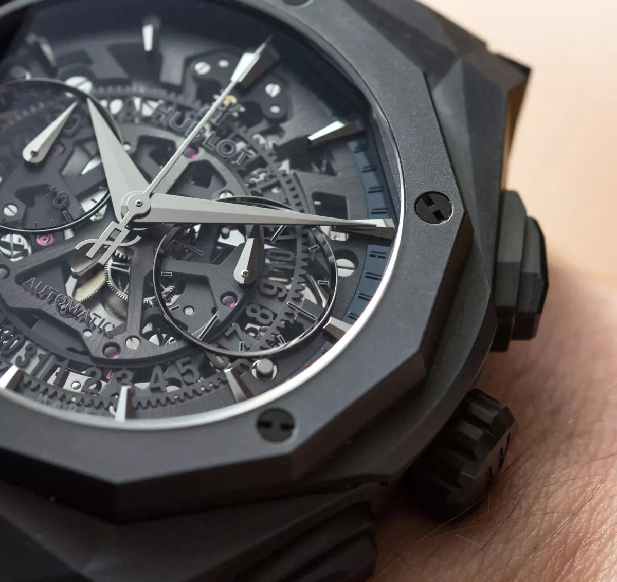 Hublot klasik Fusion Aerofusion Chronograph Orlinski Sadaya Hideung Watch Review | Kaca 2 ti 2 42393_11