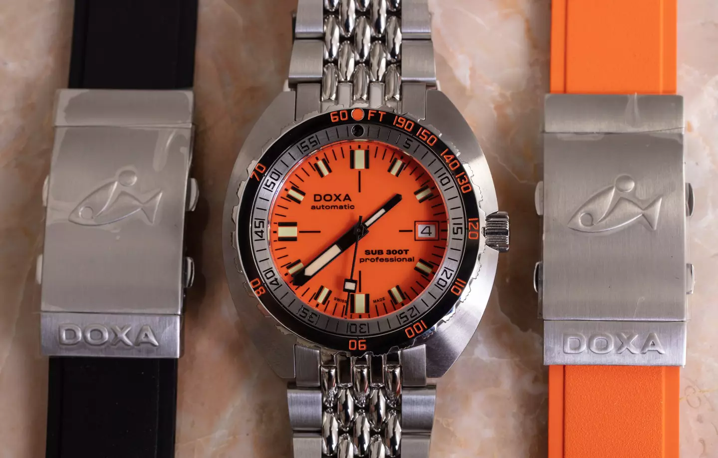 Преглед на часовници: Doxa SUB 300 & SUB 300T 4250_9