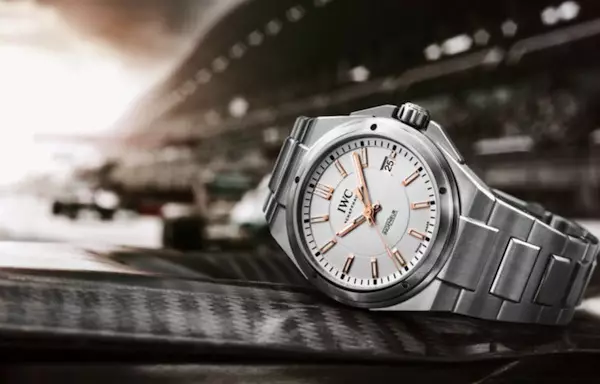 IWC Yenilənmiş, Kiçik Ingenieur Saatlarını Elan Edib 43057_1