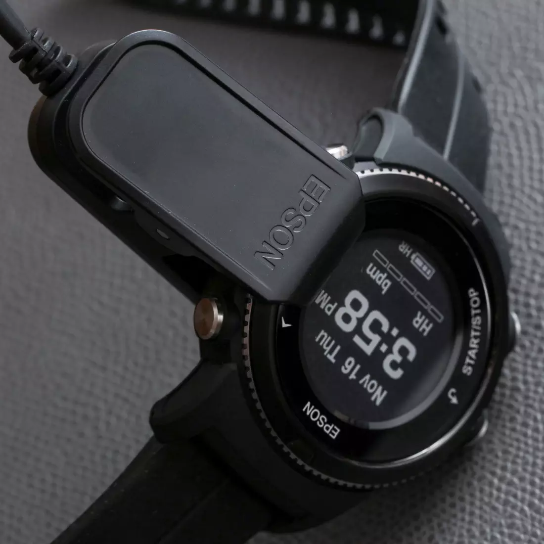 Преглед на паметен часовник за фитнес Epson ProSense 367 GPS 4335_10