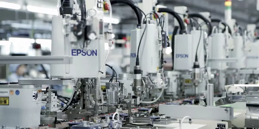 Epson Trume: Jam Analog Paling Canggih Anu Dipasang sareng Sénsor Éksternal 4337_12