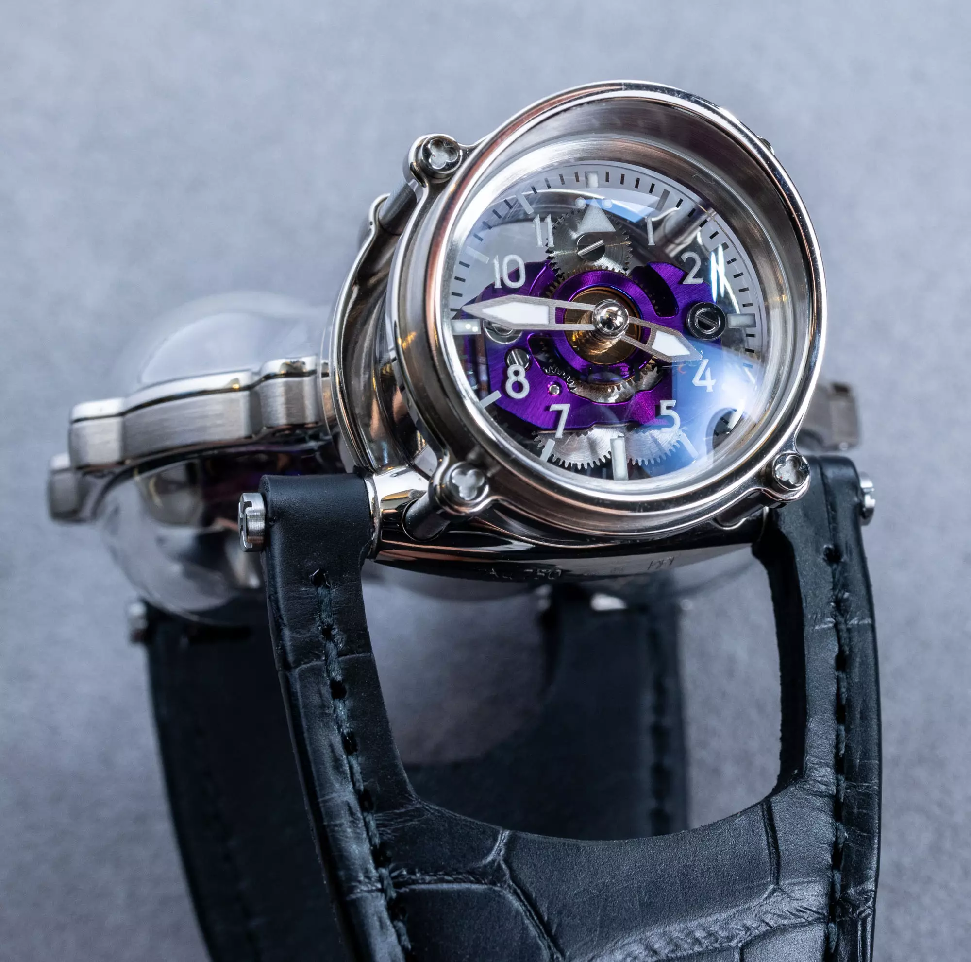 Hands-On: MB&F Horological Machine 9 Sapphire Vision HM9-SV Watch 43_4
