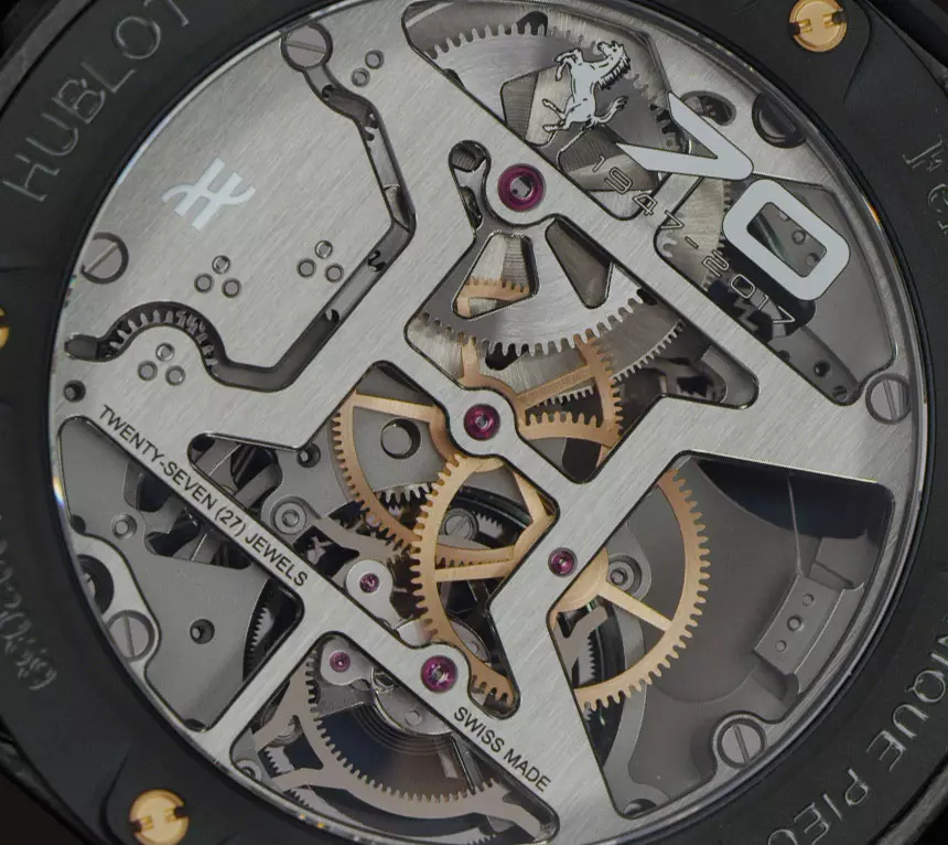 นาฬิกา Hublot Techframe Ferrari 70 Years Tourbillon Chronograph ใน PEEK Carbon & King Gold 44182_6