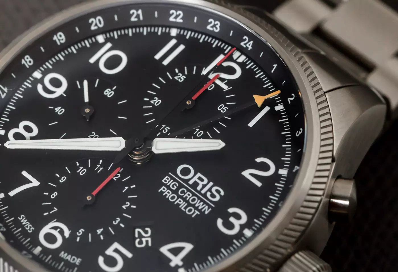 Nu mai este fabricat: Revizuirea ceasului Oris ProPilot Chronograph GMT 44659_1