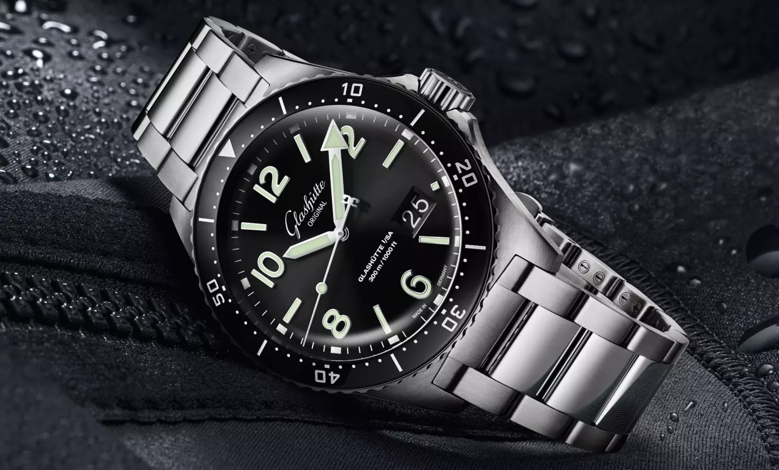 የ Glashütte Original's SeaQ Dive Watch Dial Production ውስጥ ይመልከቱ 4556_3