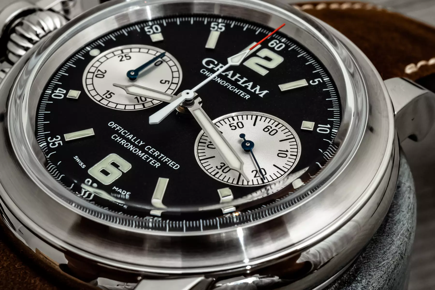 Pràctic: Rellotge d'edició limitada del 25è aniversari de Graham Chronofighter Vintage 4580_10