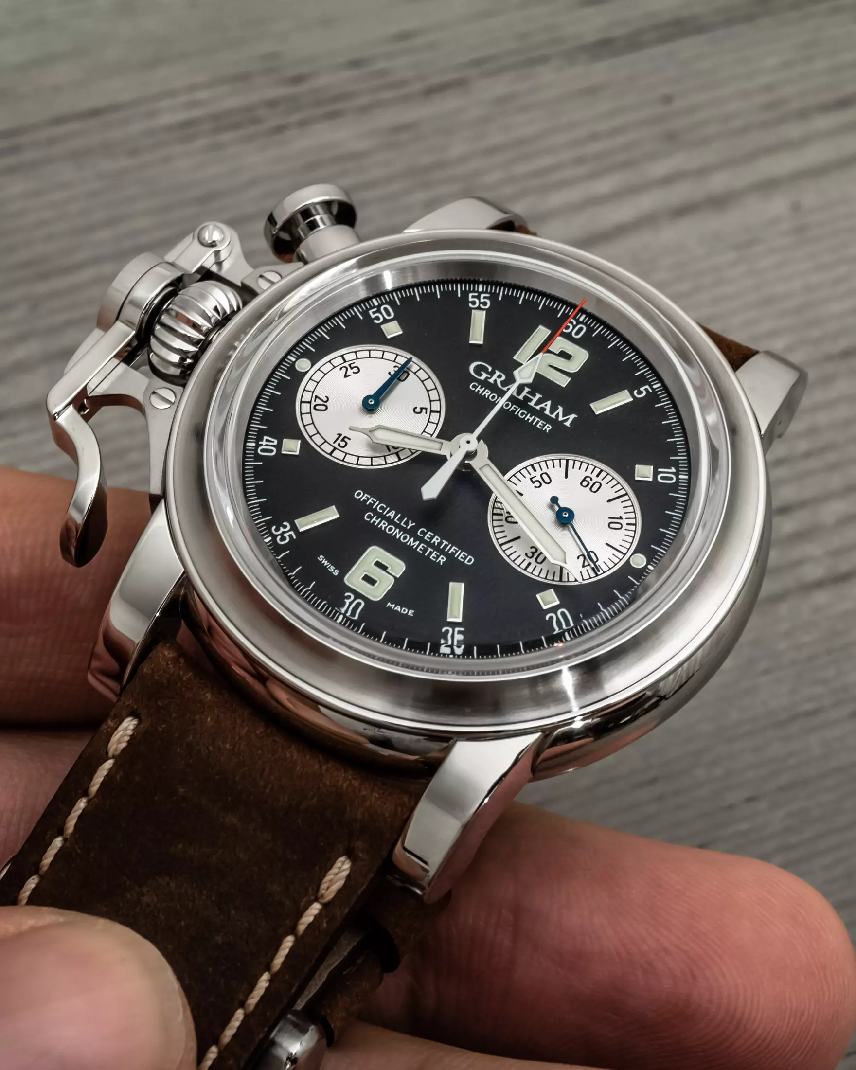 Pràctic: Rellotge d'edició limitada del 25è aniversari de Graham Chronofighter Vintage 4580_8