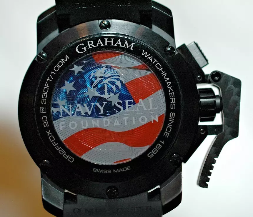 Graham-Watches-Chronofighter-Тэнгисийн цэргийн тамга-Caseback