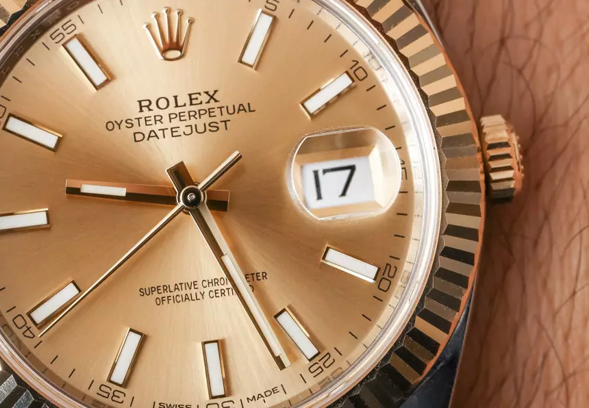 Rolex-Datejust-41-126333-Rolesor-Jubilee-rilled-bezel-aBlogtoWatch-20