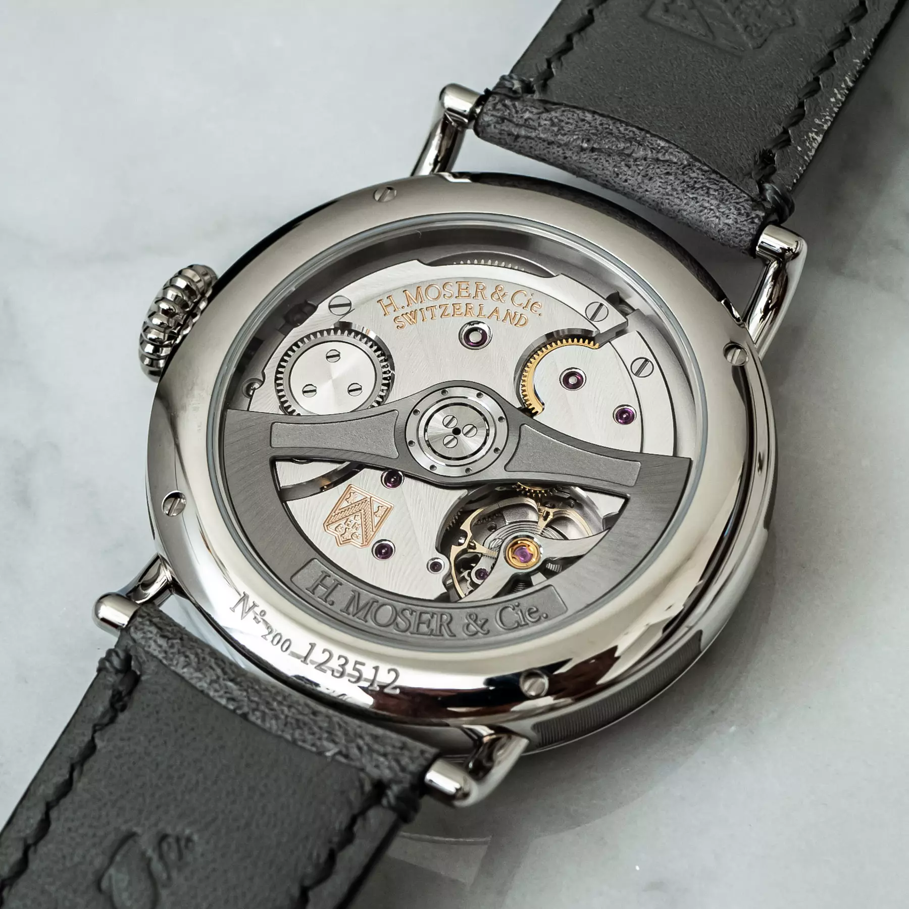 Практычны дэбют: H. Moser & Cie Dual-Time Heritage Travel Watch 4666_8