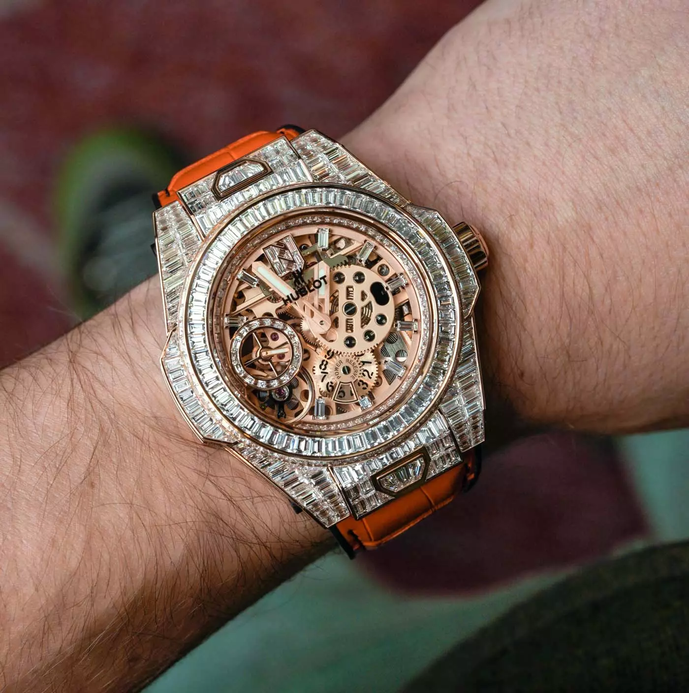 Часовникот за високиот накит Hublot Big Bang MECA-10 „Nicky Jam“ е вистински гребење на главата 46910_1