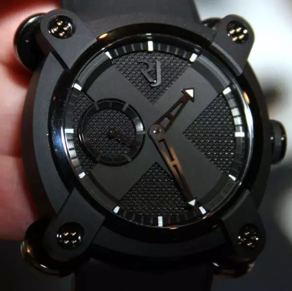 Romain Jerome Moon Invader ہاتھ سے دیکھتا ہے۔ 48120_1