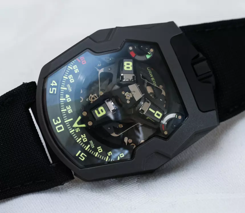 URWERK-UR-210Y-Black-Hawk-2