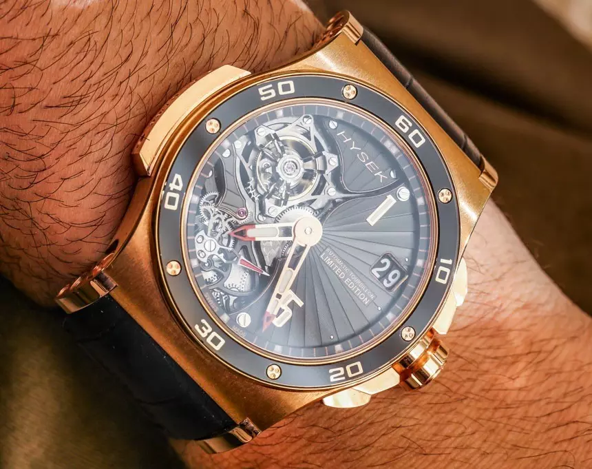 Hysek-Abyss-44mm-Tourbillon-aBlogtoWatch-13