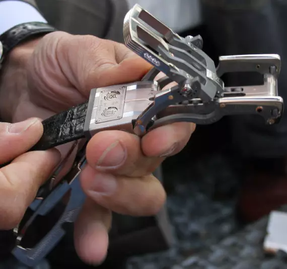 Roland Iten R8 Mk.II Luxury Belt Buckle Hands-On Exclusive 49172_6