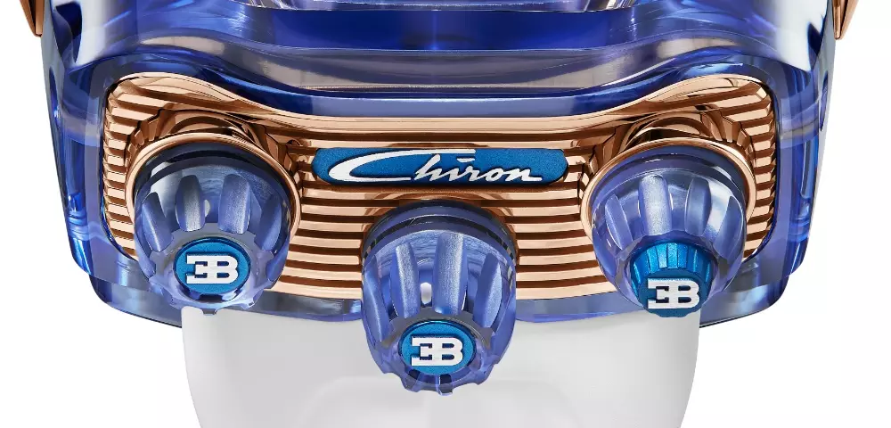 Jacob & Co. esittelee ainutlaatuisen Bugatti Chiron Tourbillon Blue Sapphire -kellon 4952_3