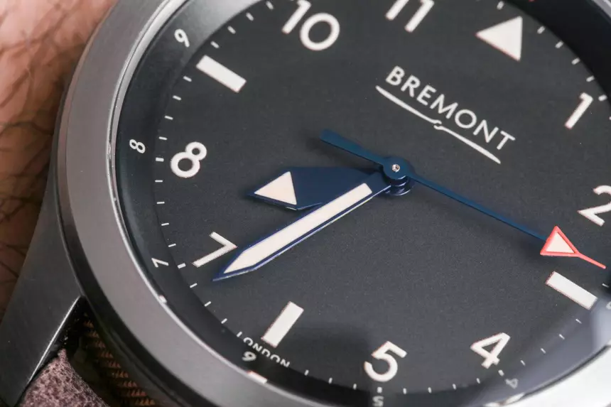 Revue de la montre en édition limitée Bremont U2/T | Page 2 sur 2 49781_11