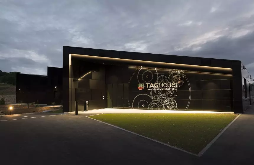 Tag-Heuer_MANUFACTURE_CHEVENEZ