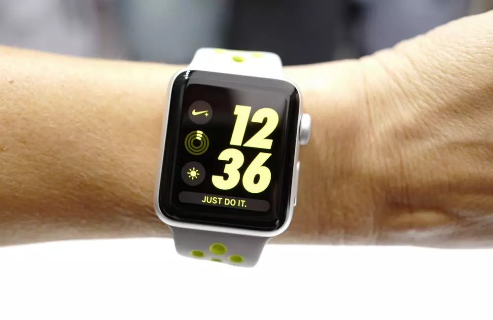 Apple-watch-series-2-hands-on-event-ablogtowatch-16