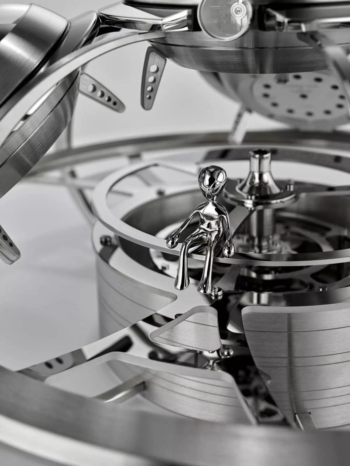 MB&F 'The Fifth Element' Horological Weather Station by L’Epée 5246_2