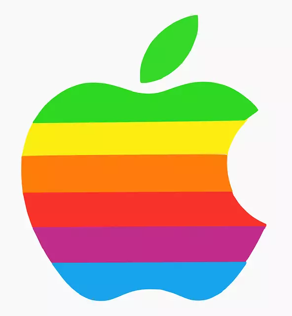 P.E.A.R - Pessoas enfurecidas pelas relações da Apple: a nova palavra no arsenal anti-Apple e a política de vendas do novo iPhone da Apple