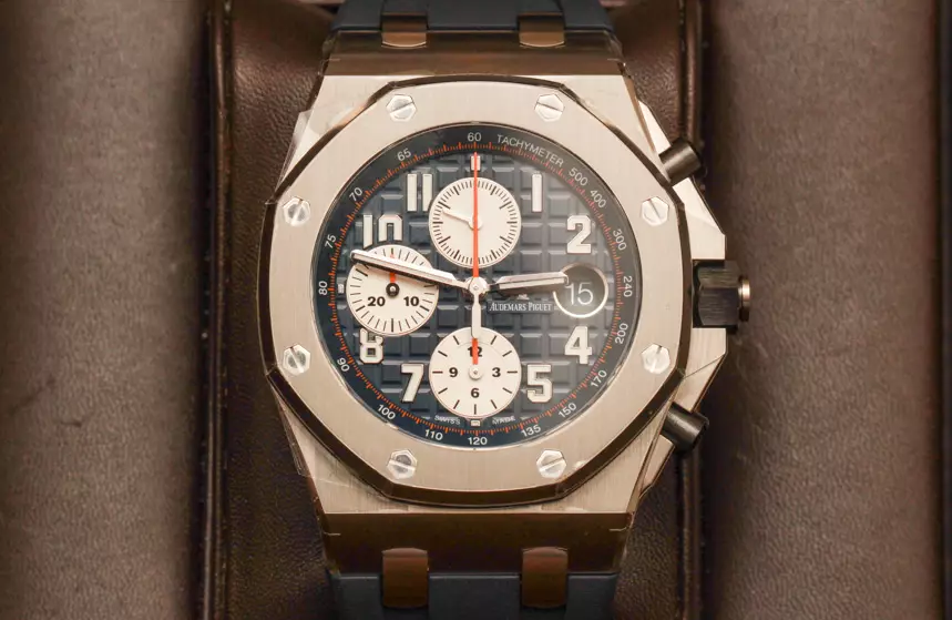 Audemars-Piguet-Royal-Oak-Offshore-42-mm-クロノグラフ-23