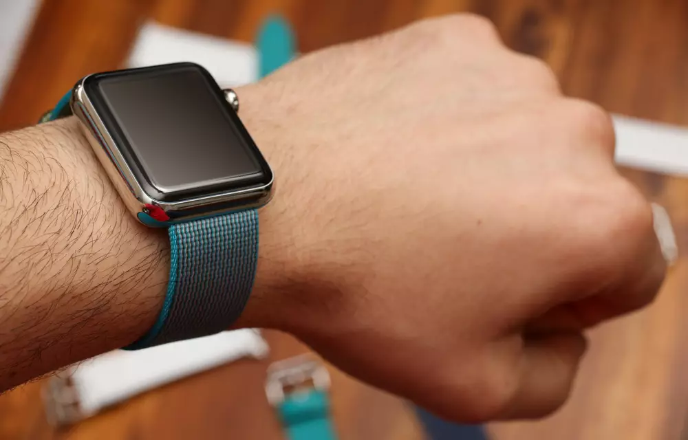 Apple-Watch-Sataun-Review-23