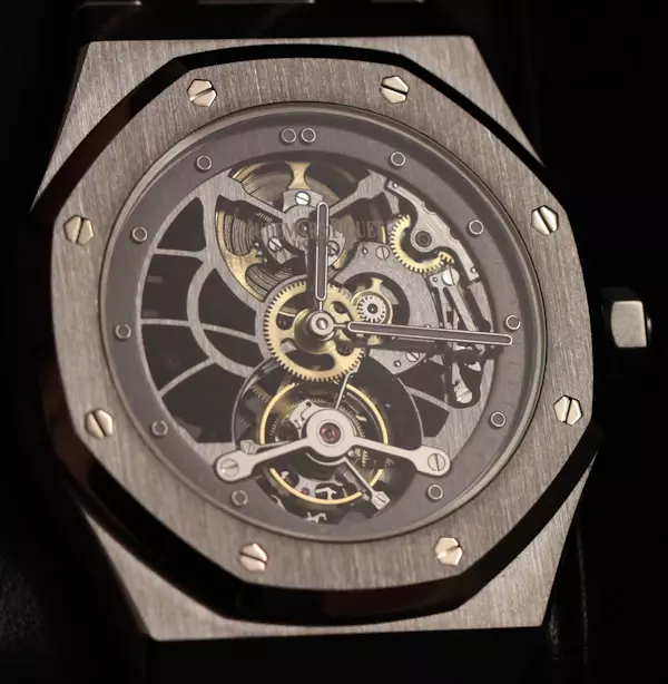 Audemars Piguet áttört extra vékony királyi tölgy karórák kézi kézre 53835_2