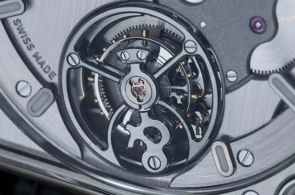 Bell-Ross-BR-X2-Tourbillon-klokke-2