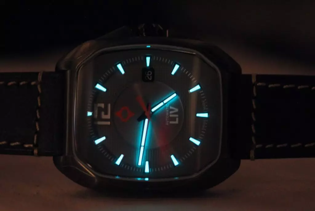 Liv Rebel Watch lume harbi