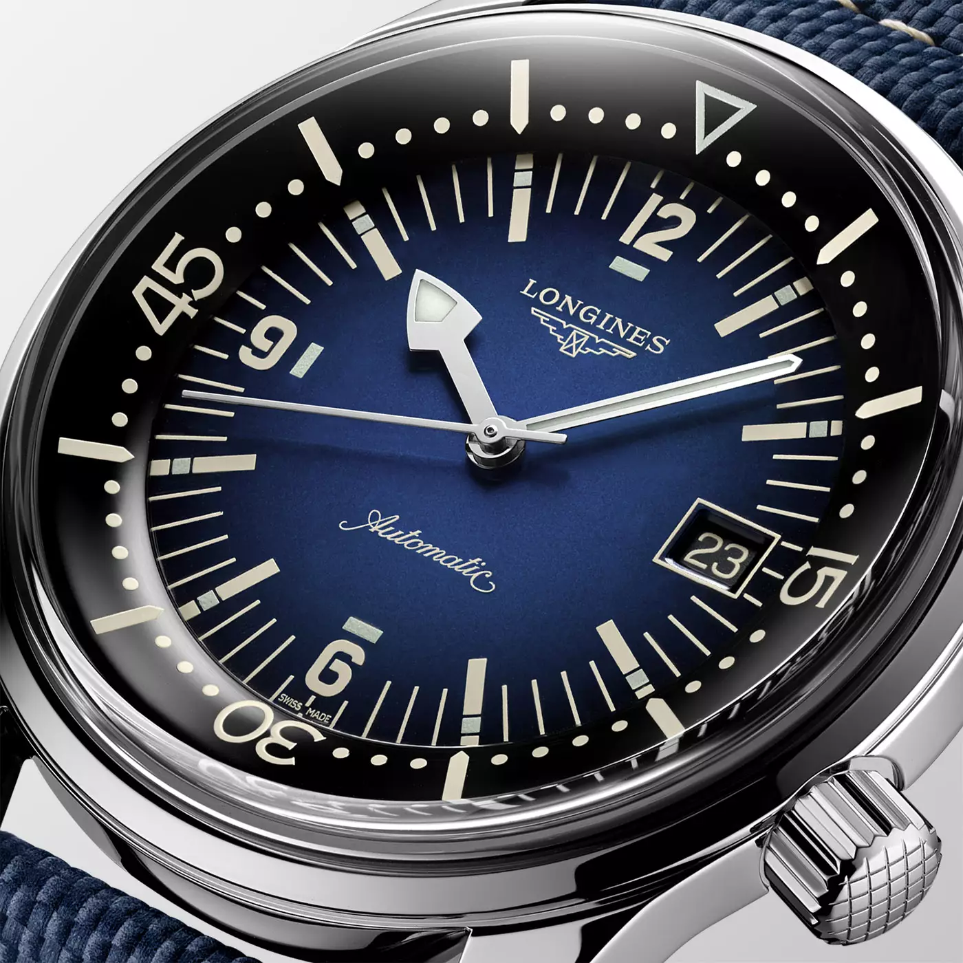 Longines anuncia nuevos relojes Legend Diver en azul y marrón 5406_3