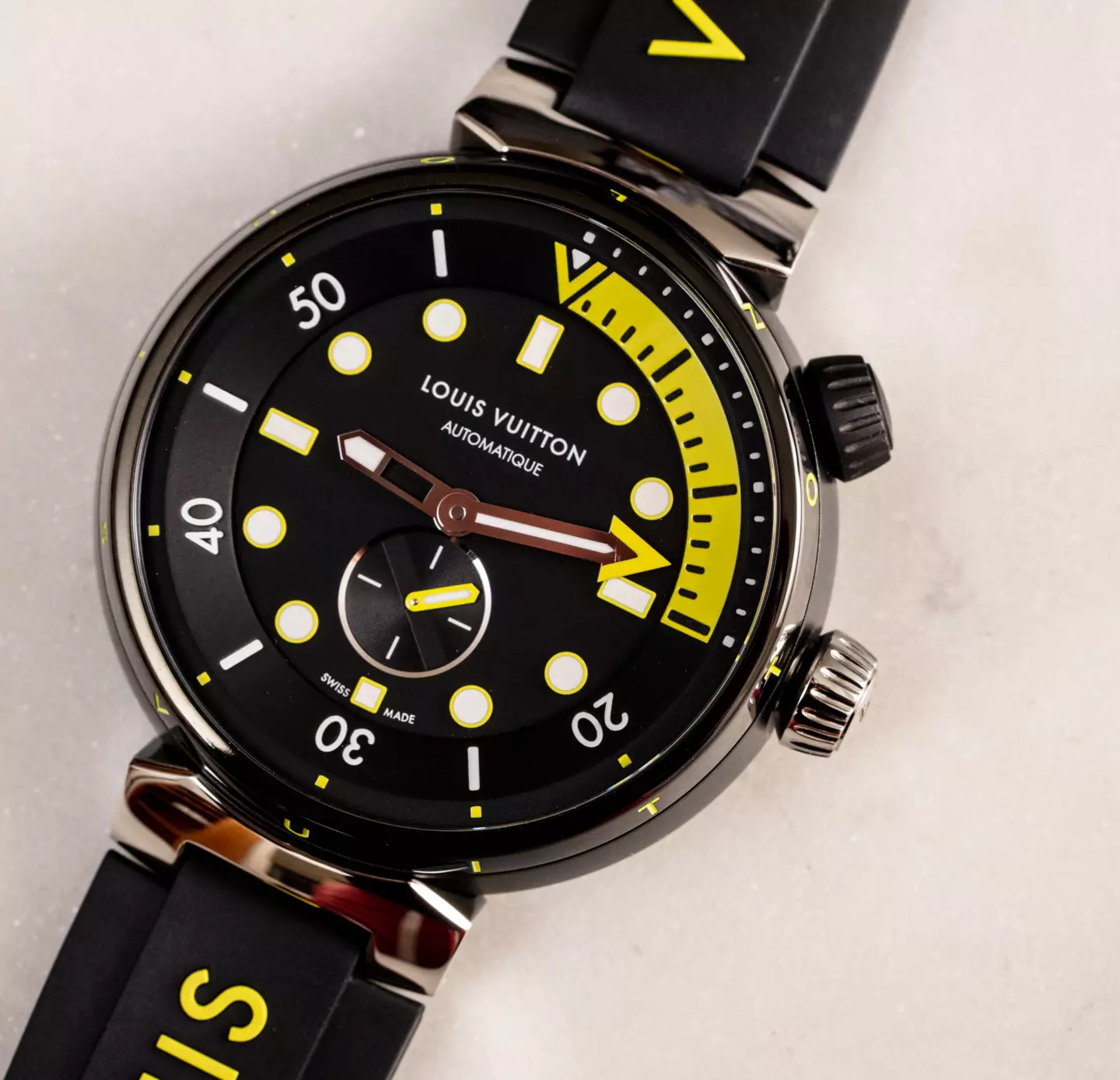 Panangan: Louis Vuitton Tambour Street Diver Watch 5467_2