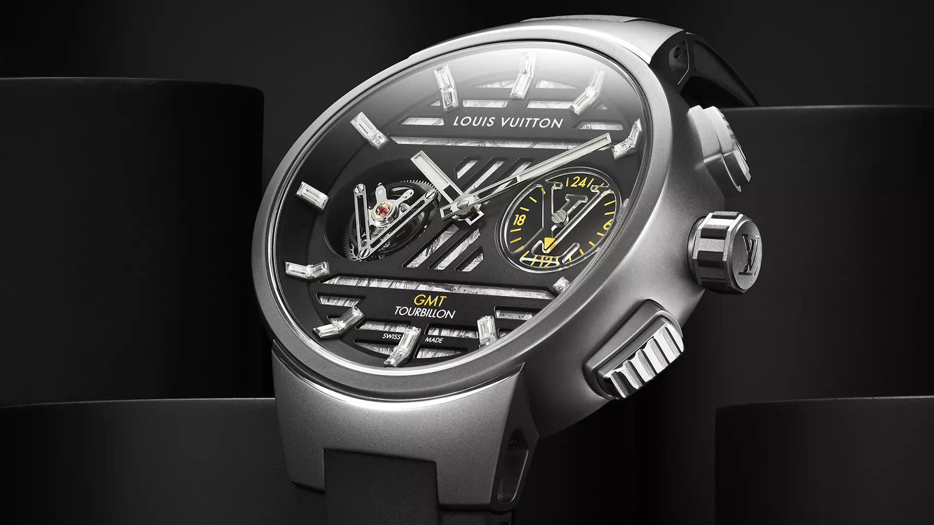 Louis Vuitton Tambour Curve GMT Flying Tourbillon ඔරලෝසු මාලාව එළිදක්වයි 5468_1