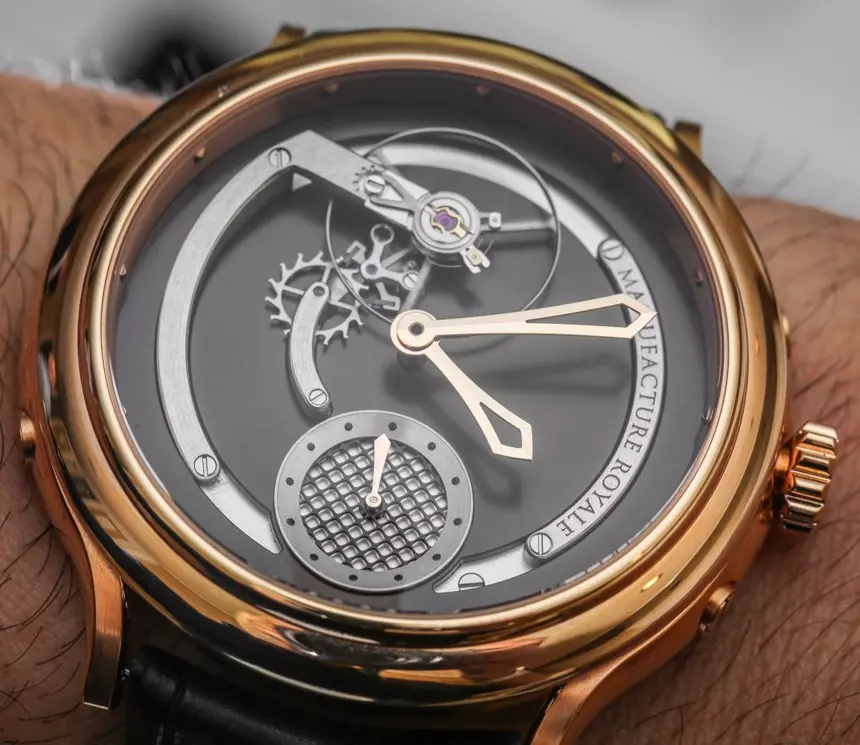 Manufacture-Royale-1770-Voltige-aBlogtoWatch-11