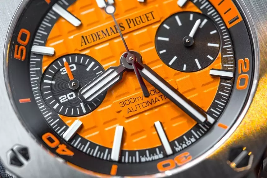 Audemars-Piguet-Royal-Oak-Offshore-Diver-Chronograph-26703ST-aBlogtoWatch-40