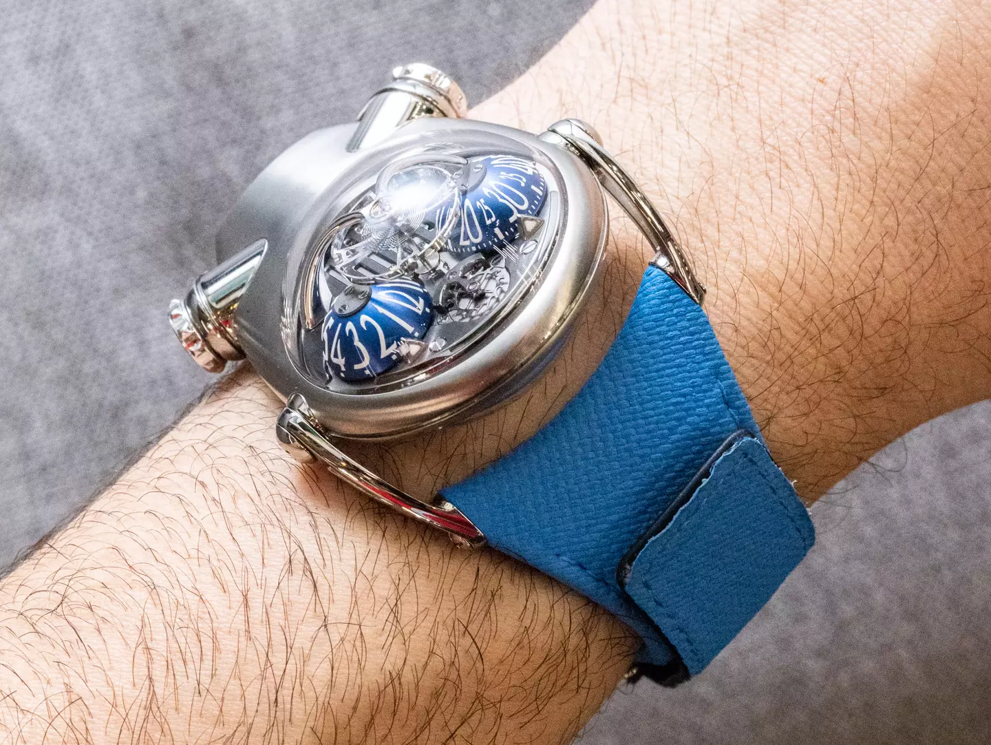 Käytännöllinen: MB&F HM10 Bulldog-kello 5623_6