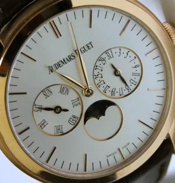 Audemars Piguet Jules Audemars Moon-Phase Calendar Watch Hands-On 56247_3