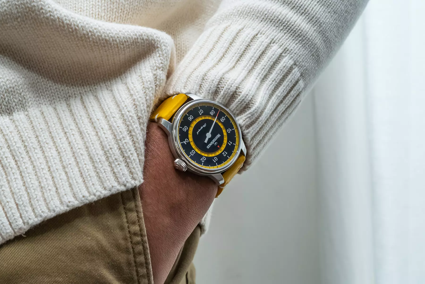 Meistersinger toasts 20 Years of Watchmaking With The Perigraph Mellow Yellow 5639_3