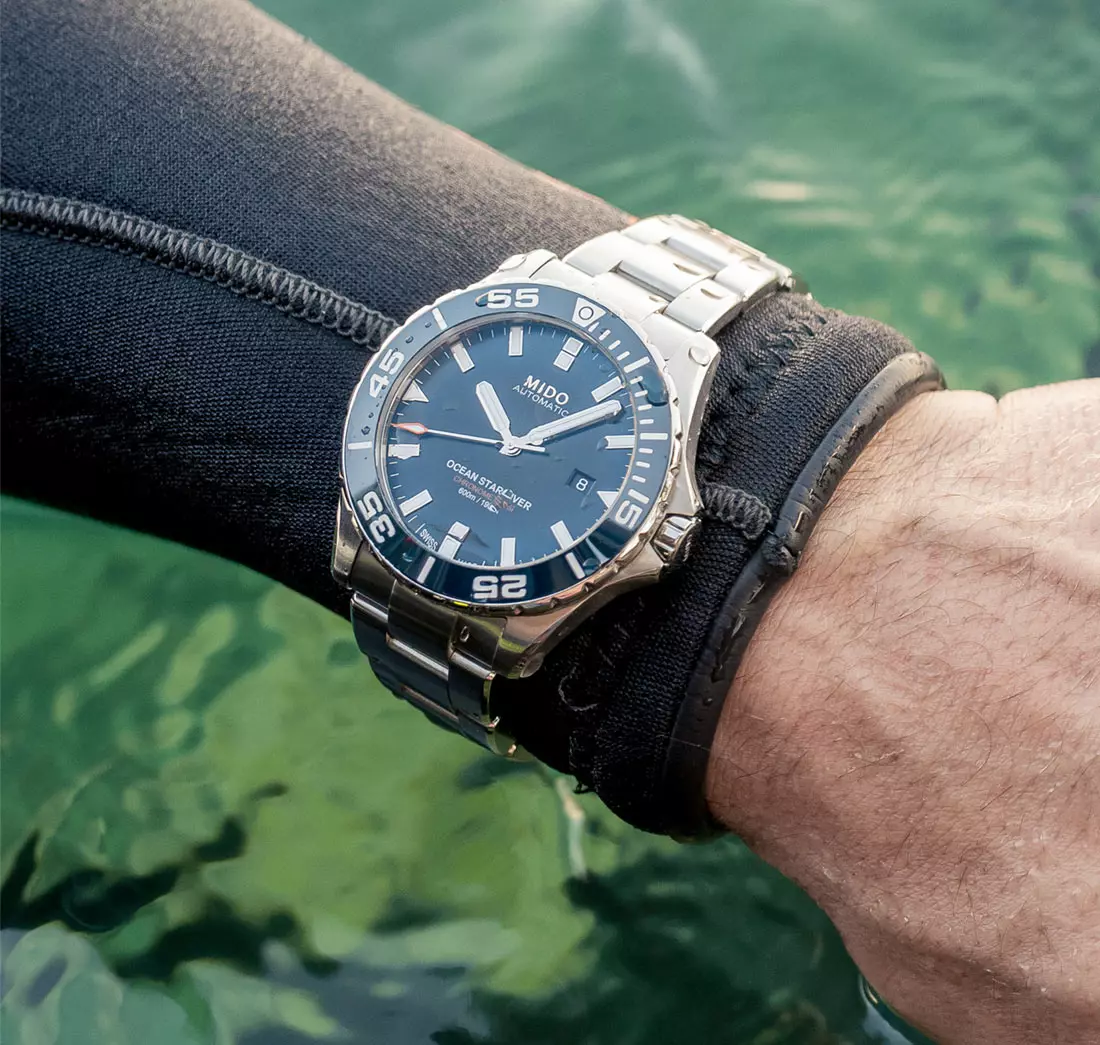 Mido Ocean Star Diver 600 ლურჯი მაჯის სველი კოსტუმი