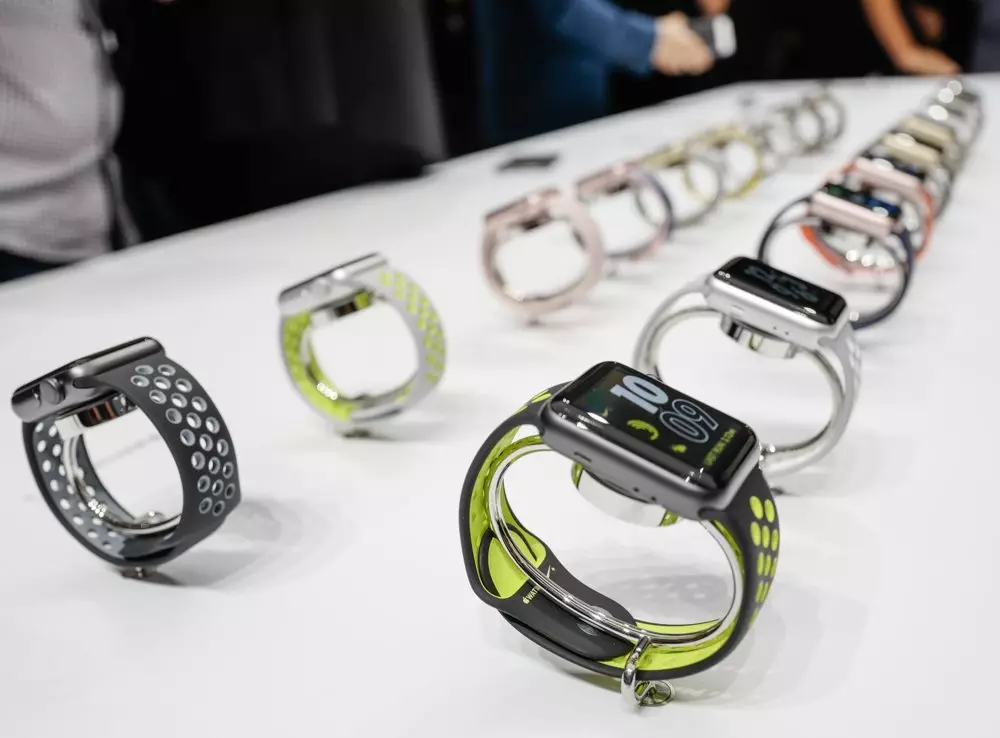 apple-watch-series-2-hands-on-event-ablogtowatch-101