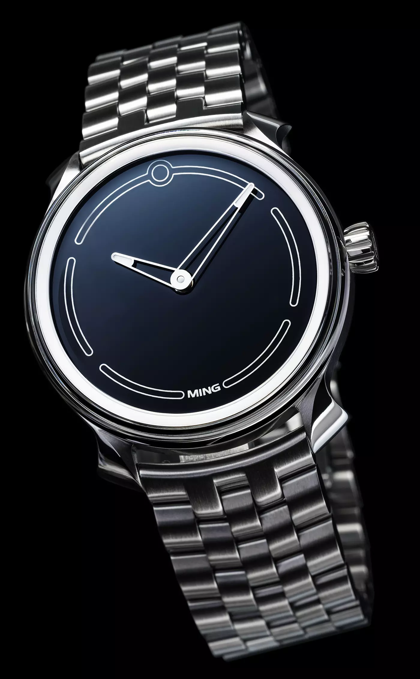Ming onthult limited-edition 19.05 horloge om 19-serie af te sluiten 5705_6