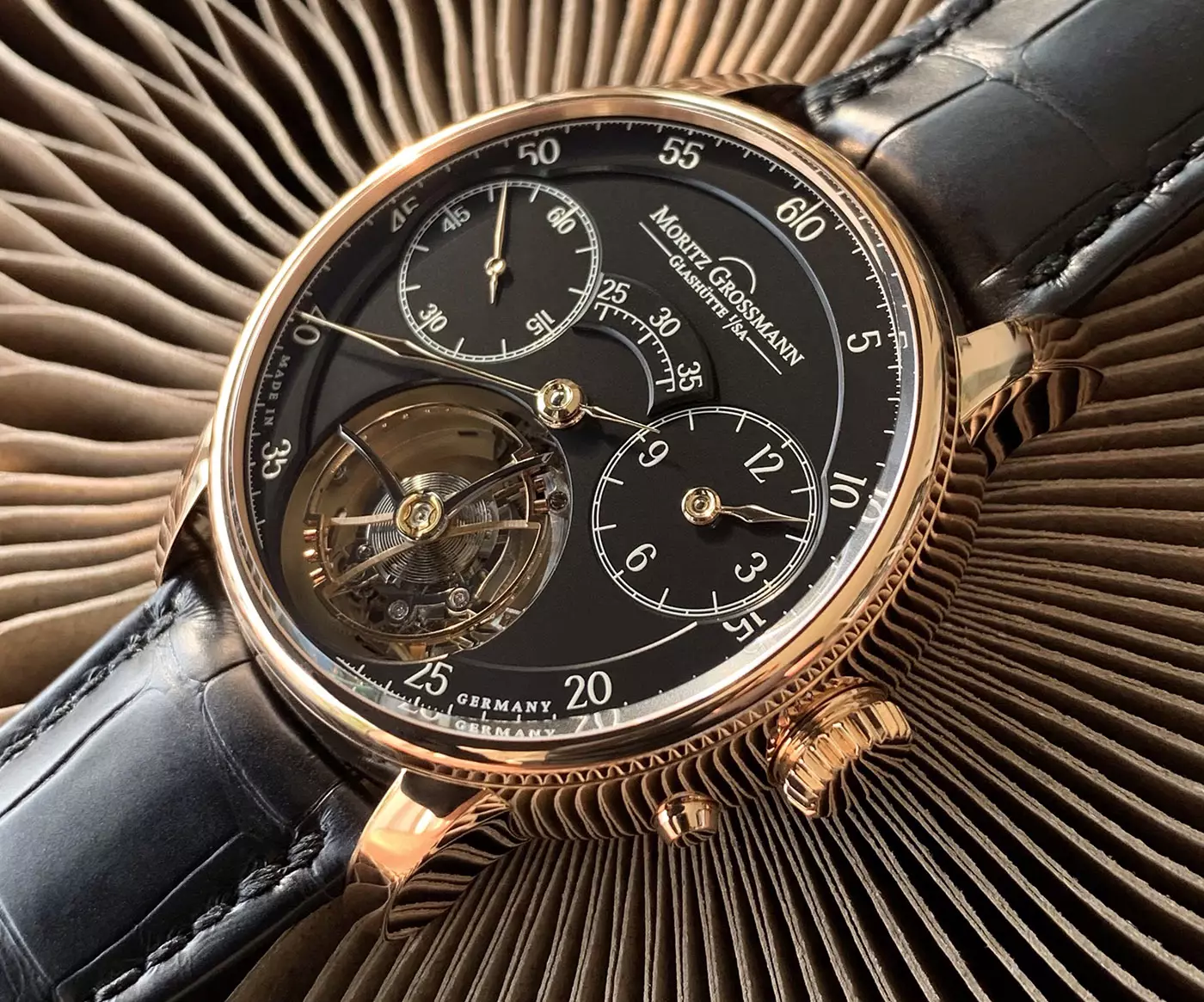 Moritzas Grossmannas pristato riboto leidimo BENU Tourbillon laikrodį rožinio aukso spalvos 5775_2