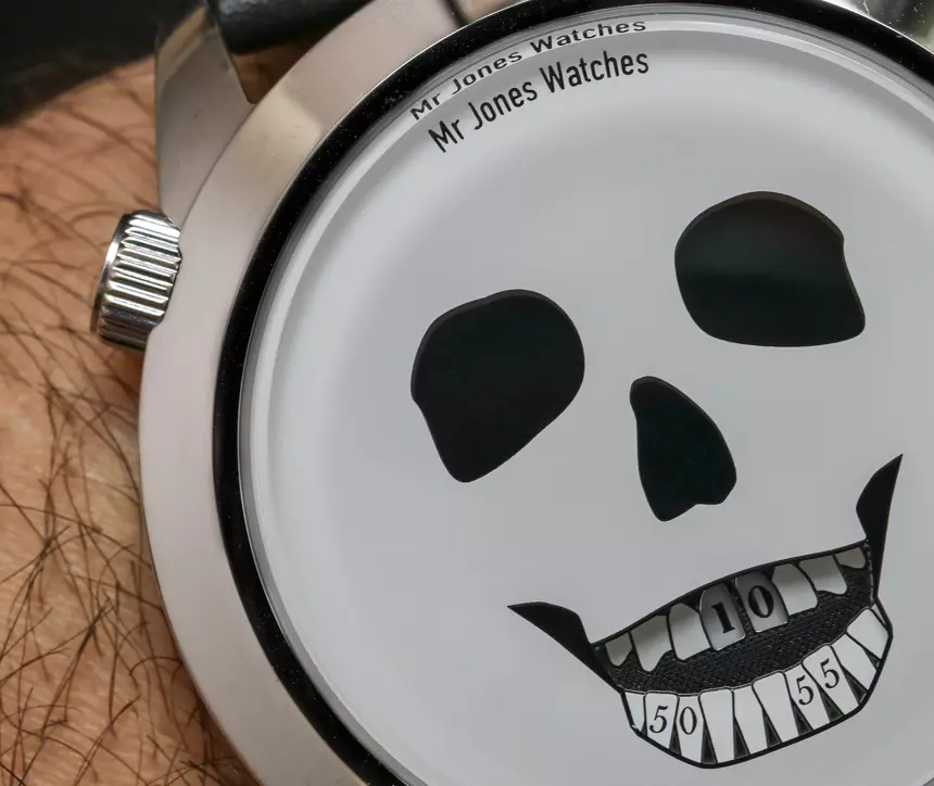 G. Jones Watches The Last Laugh XL & Last Laugh Tattoo XL Hands-On 5841_13