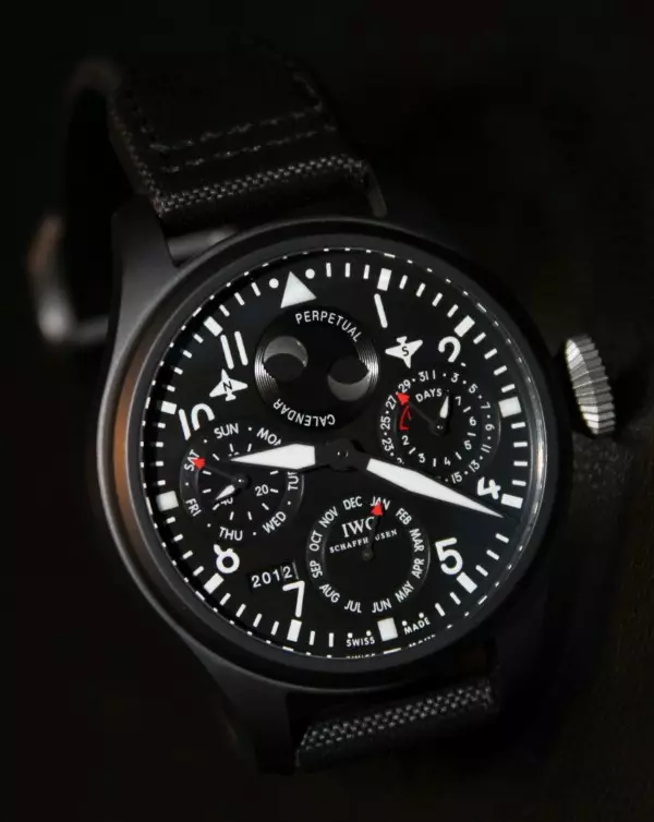 IWC बिग पायलट टॉप गन 2012 हैंड्स-ऑन के लिए घड़ियाँ 59640_5