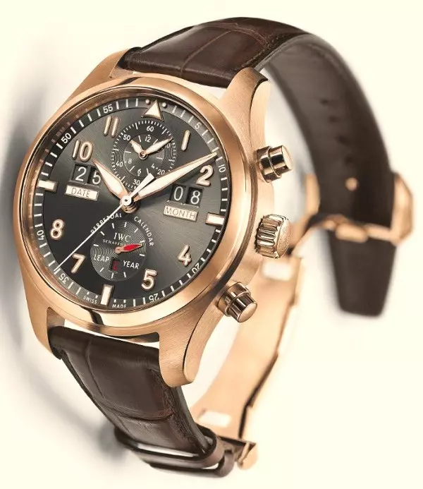 2012 үчүн IWC жаңы пилоттук сааттары 59642_3