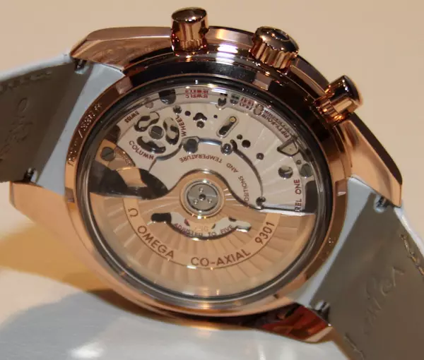 Omega Speedmaster Co-Axial Chronograph Uhr in Weiß zum Anfassen 59932_3