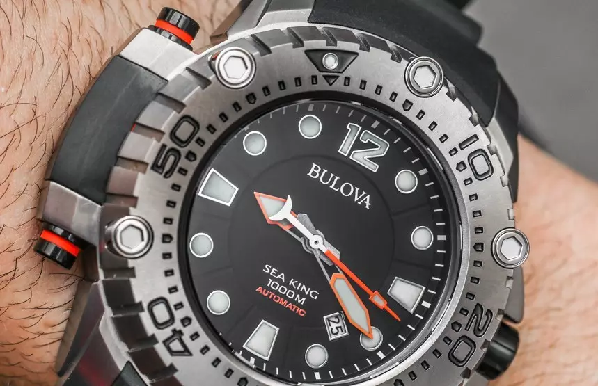 Bulova-Sea-King-Otomatis-96B226-Edisi-Terbatas-15